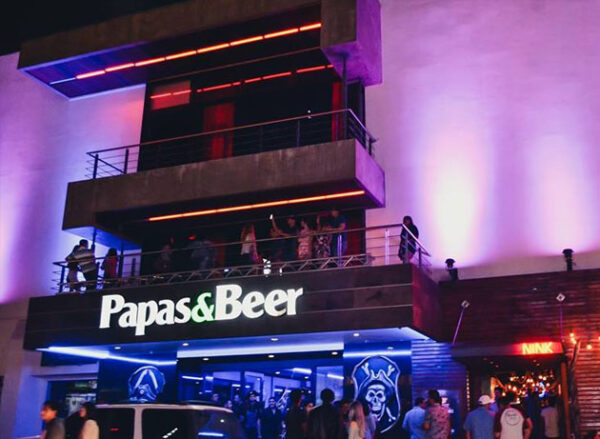BARES en ENSENADA lugares para bailar antros y clubes Baja Mexico